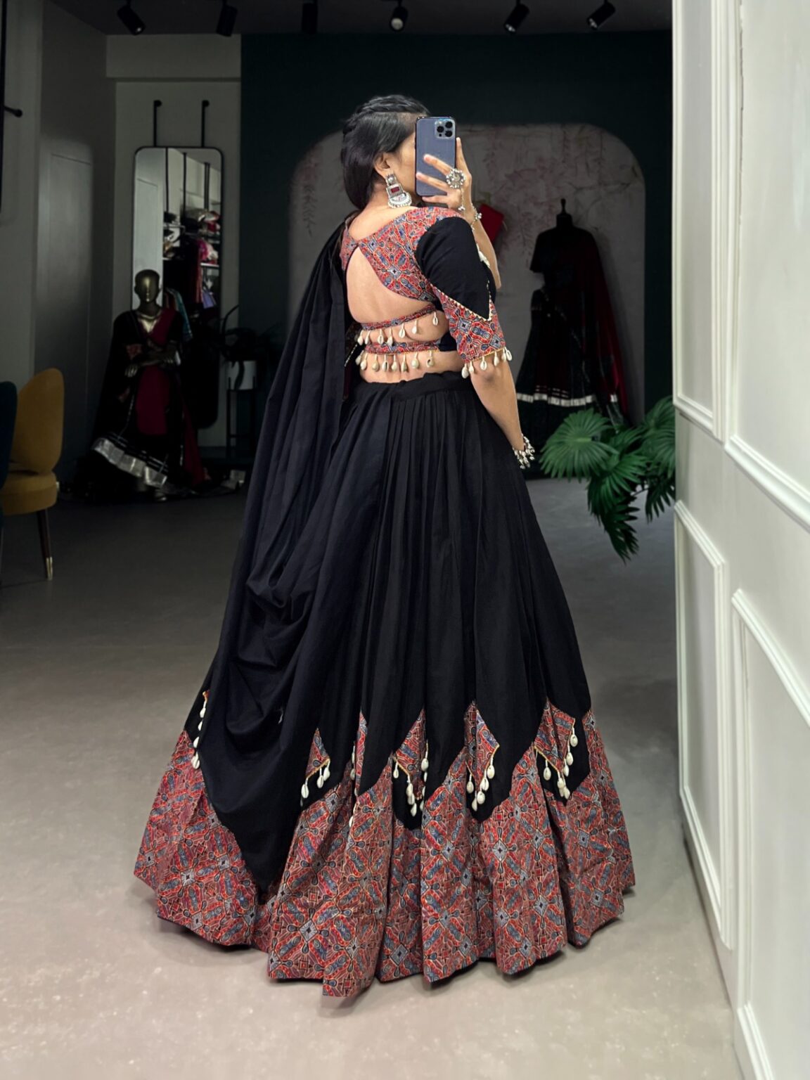 Most Beautiful Black Navratri Traditional Chaniya Choli Collection 2k24 ...